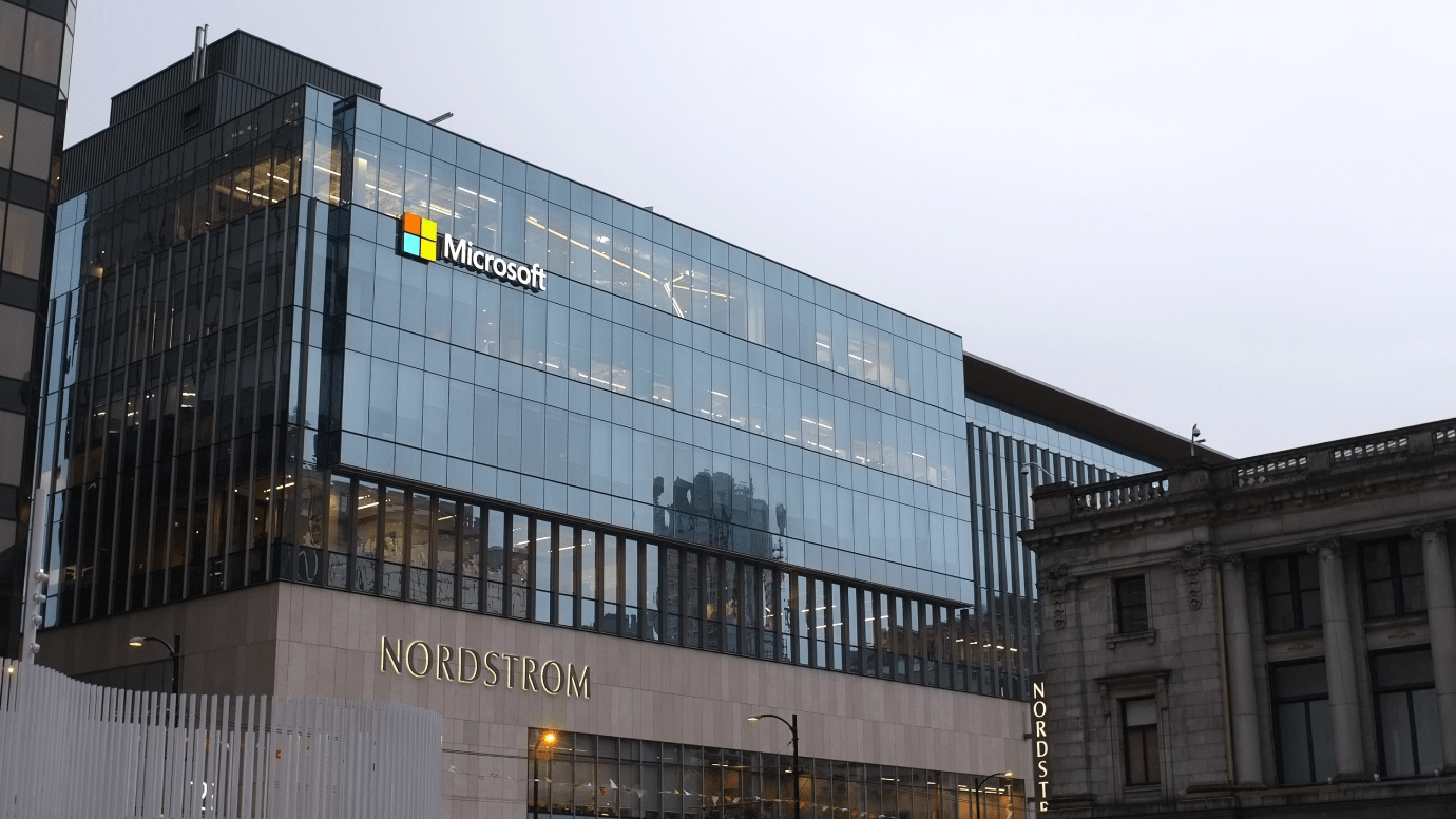 Microsoft to prevent packaging Teams and Office software in Europe from ...