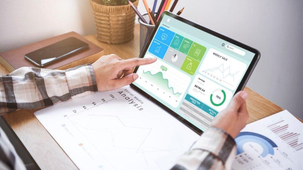 The Accounting Revolution: How Software is Reshaping the Business ...